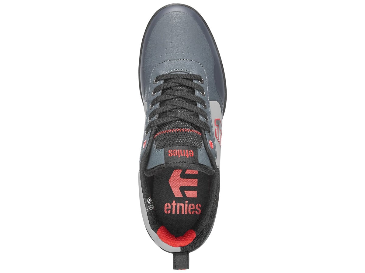 Etnies Logo Red